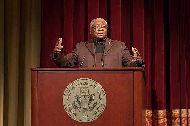 Jim Clyburn Stepping Down From House Leadership During Re-election Run ...