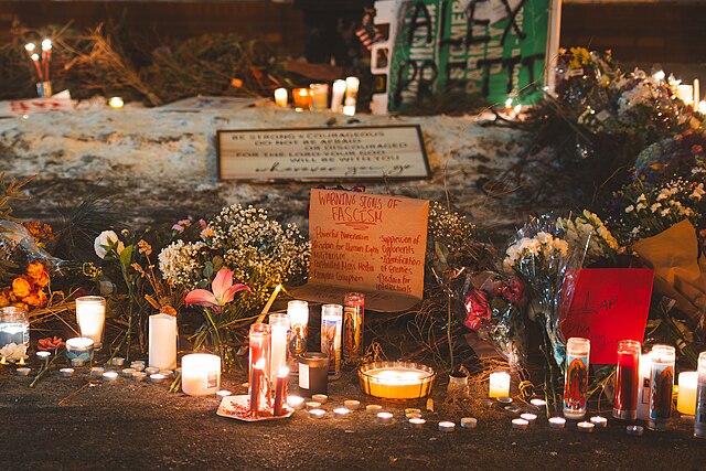 Two Federal Officers Fired Weapons in Fatal Shooting of Alex Pretti ...